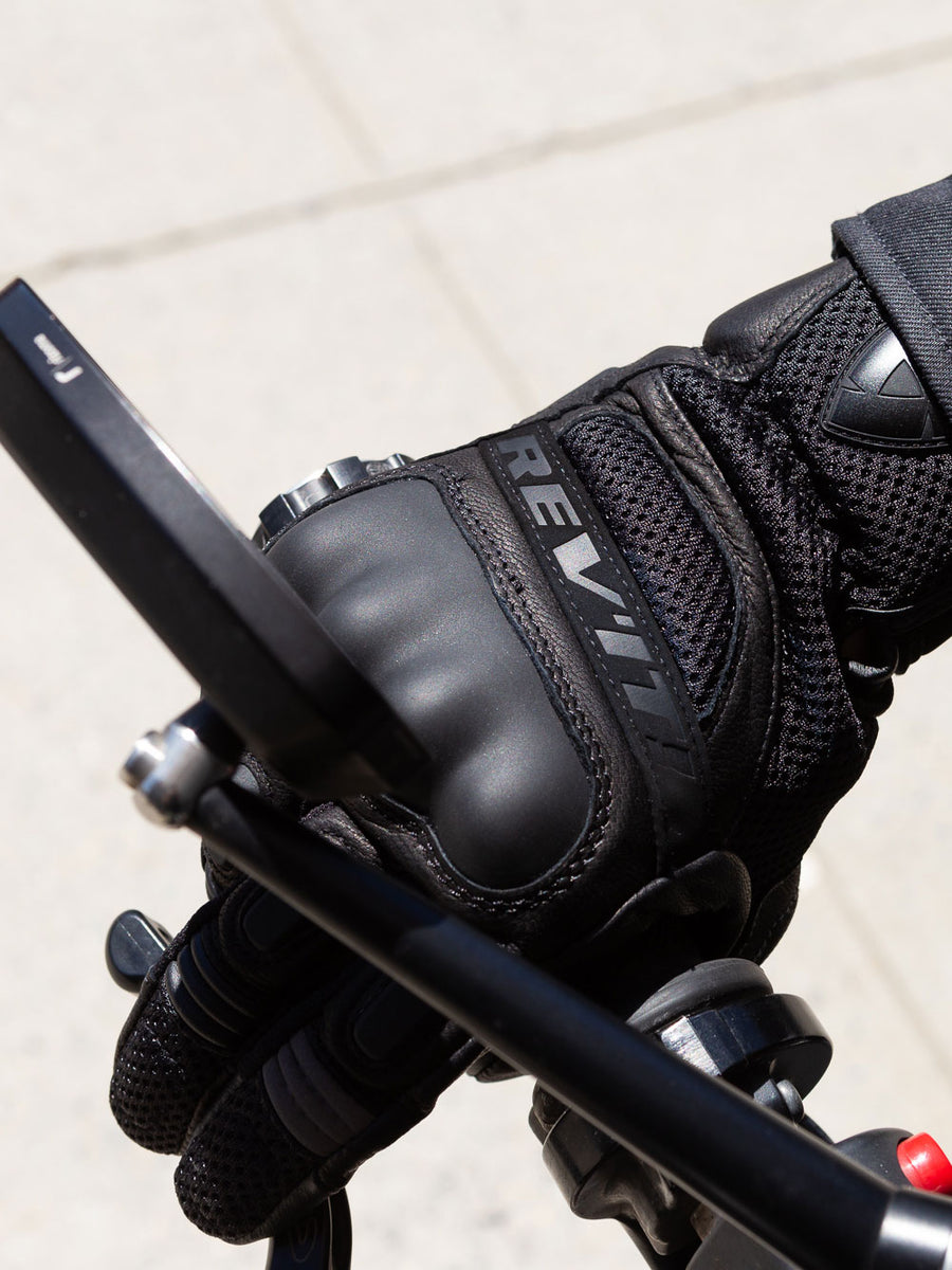 REVIT Dirt 3 Gloves – Union Garage